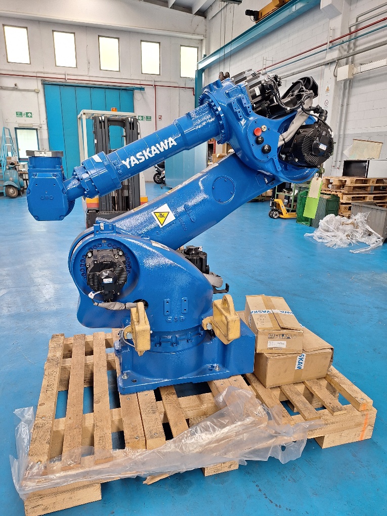 Robot YASKAWA GP180 usato – Rolmac Trade